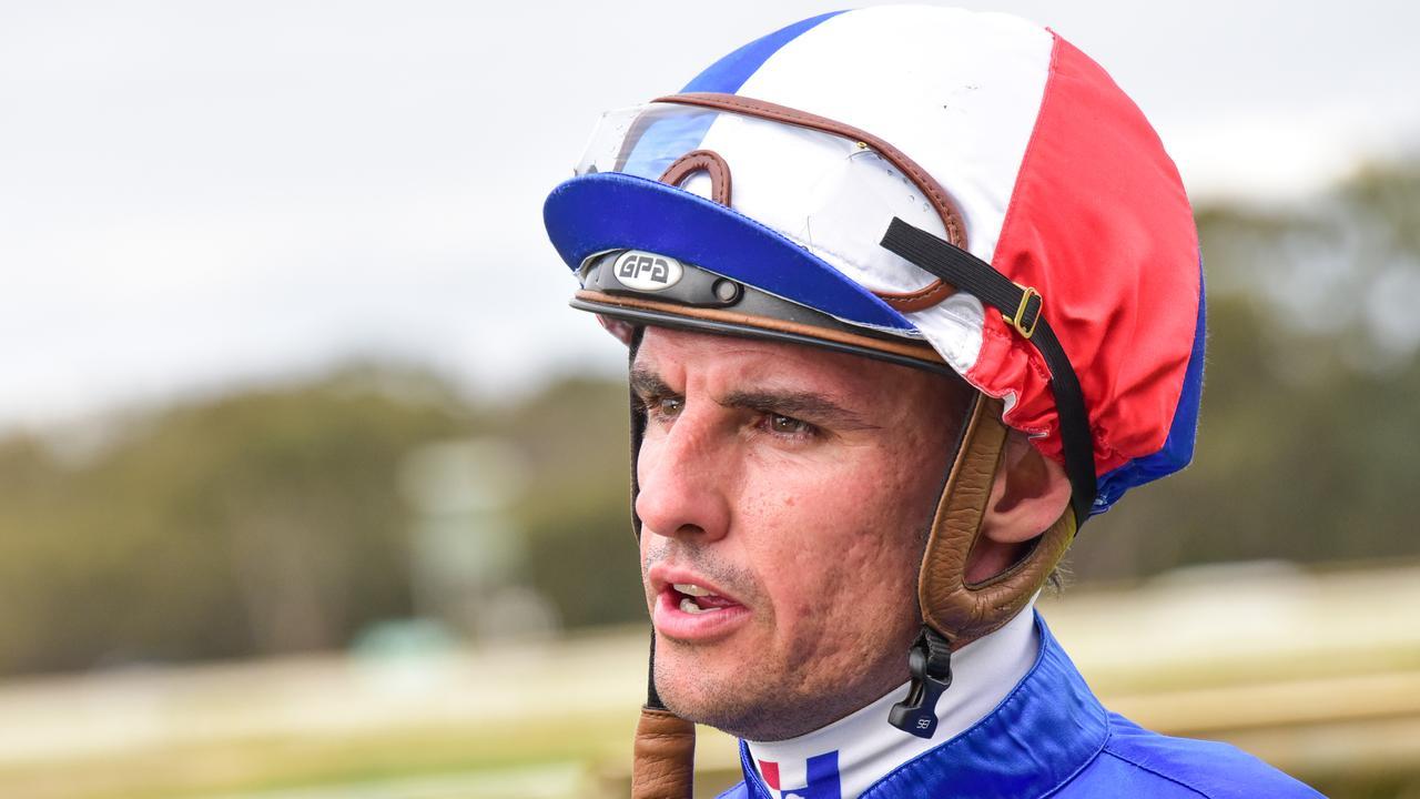 Egan gets another whip whack - Racenet