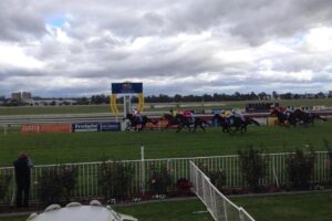 Dubbo Racecourse - Form Guide, Track Map, Tips & Results