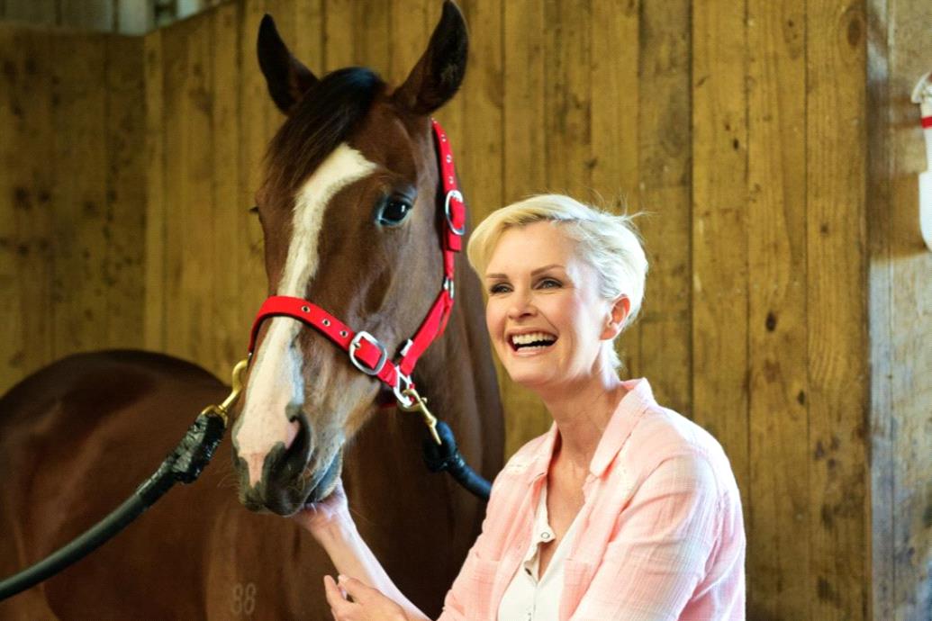 Feature: The story of the beauty and the beast which became a beauty ...