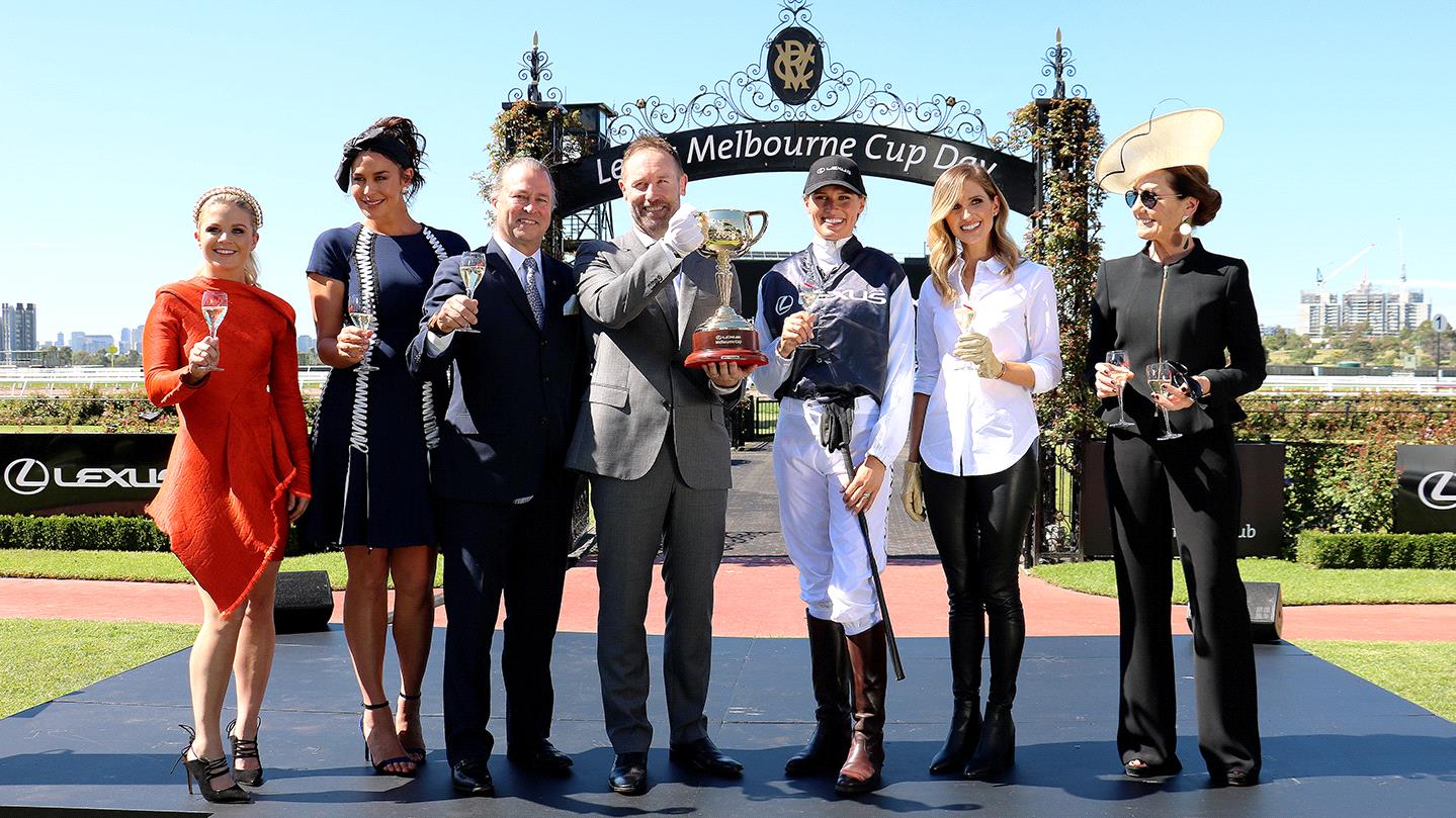 Melbourne Cup Fashion 2025 (Free Guide)