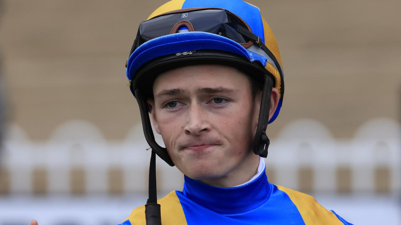 Star apprentice bounces back from latest fall - Racenet
