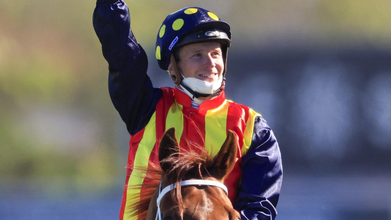 J-Mac 'will be the greatest of all time': champion jockey - Racenet