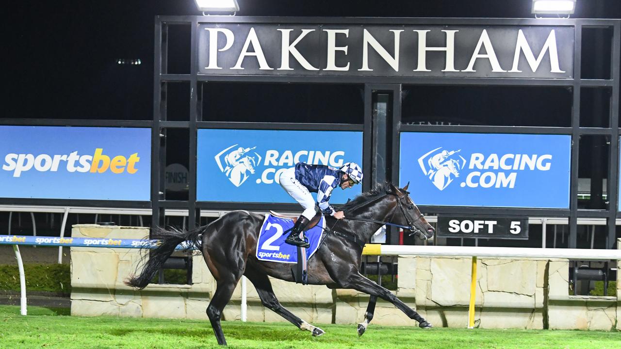 The Guru's best bets for Pakenham Thursday night - Racenet