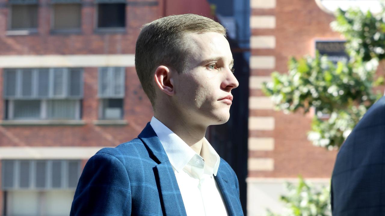 Justin Huxtable pleads guilty to strip club assault at Honey Bs in Brisbane