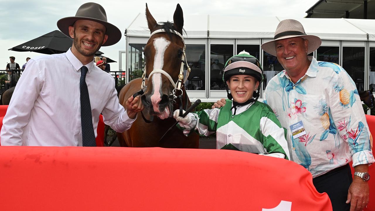 Former horse stunt performer Jeff Dunn claims first city winner at ...