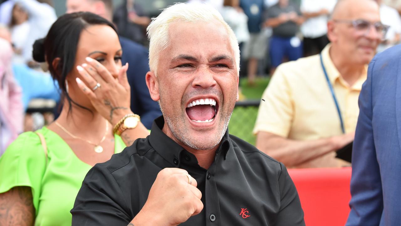 Michael Walker forced to retire due to brain injury