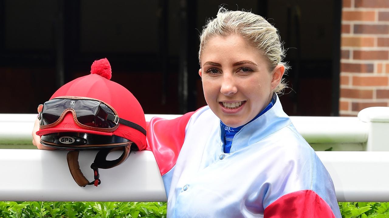 Sam Collett to join parents with 1000 winners