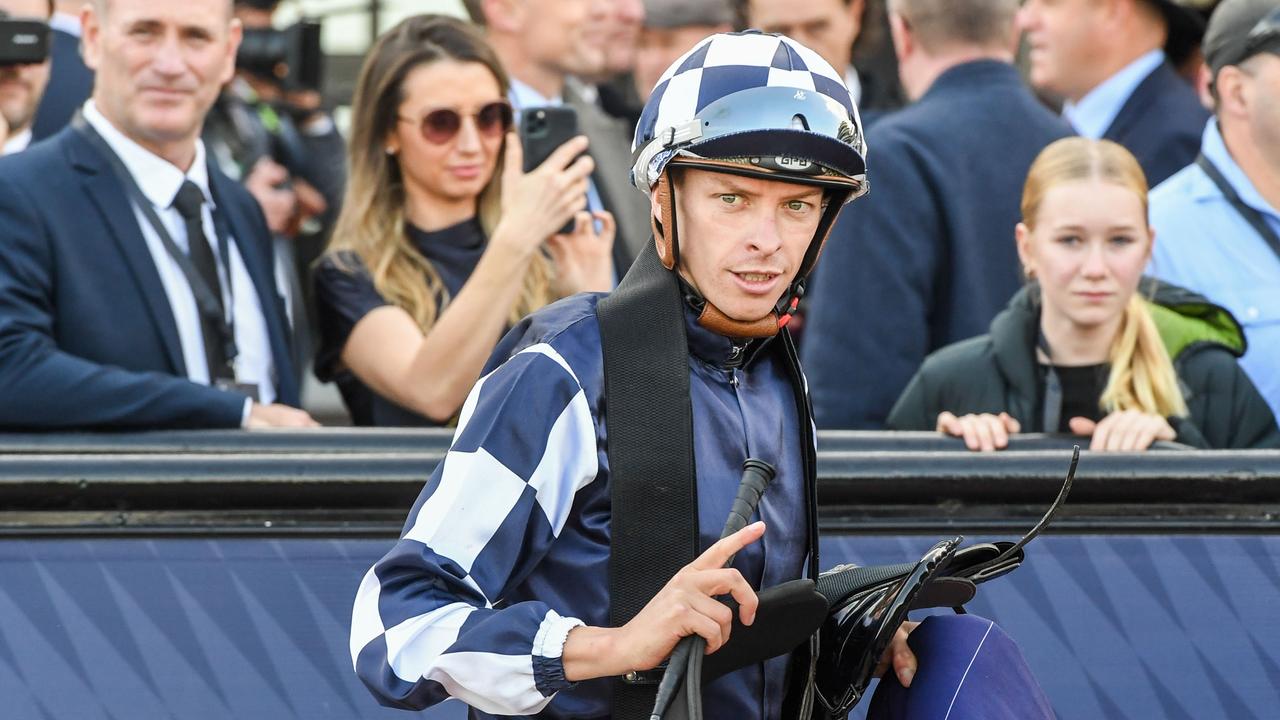 Jockey Michael Dee off to Hong Kong