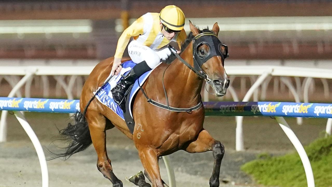 The Guru's tips, analysis for racing at Sandown-Hillside Wednesday ...