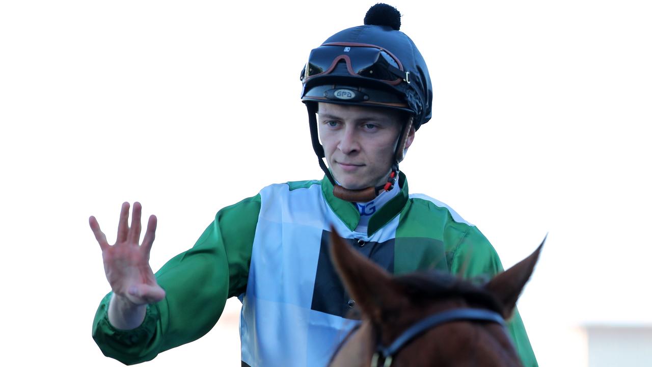 Dylan Gibbons aiming to extend title lead before suspension