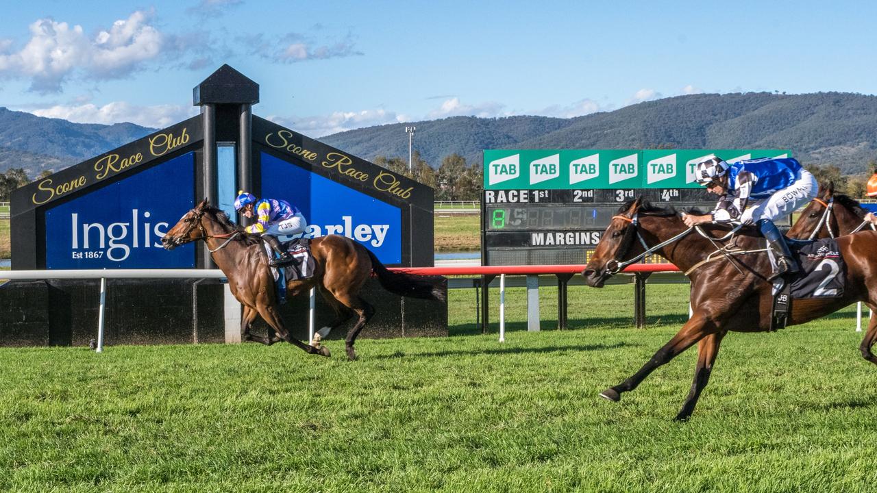 Greg Polson's tips and rated prices for Scone on Monday