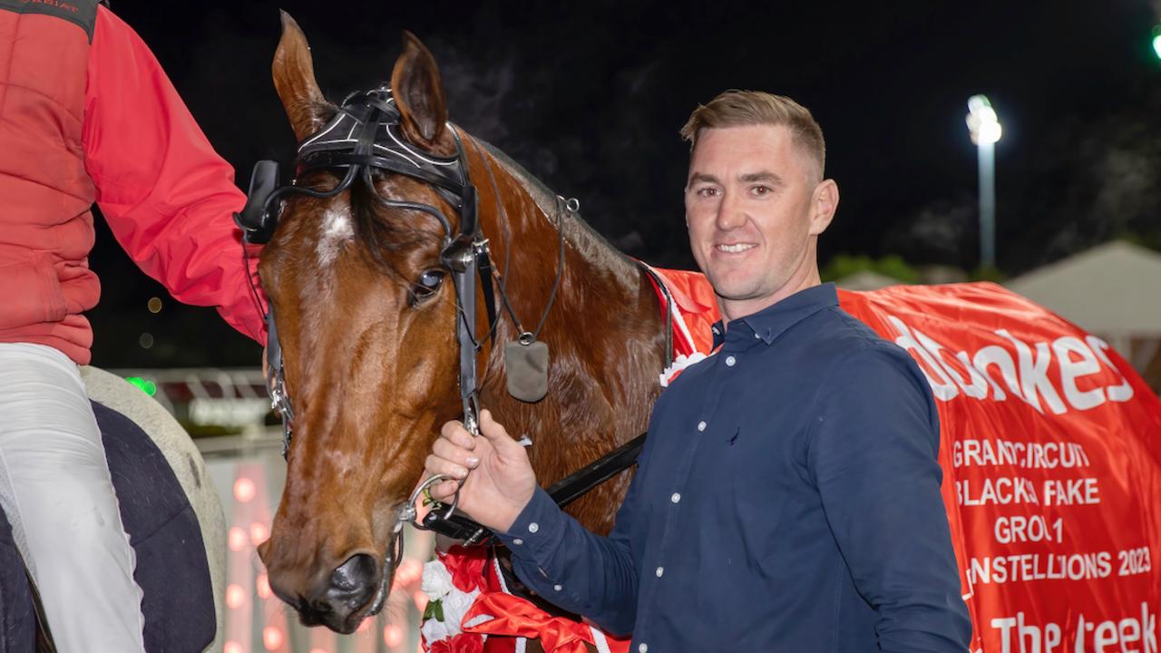2024 Blacks A Fake at Albion Park: Leap To Fame, Swayzee square off