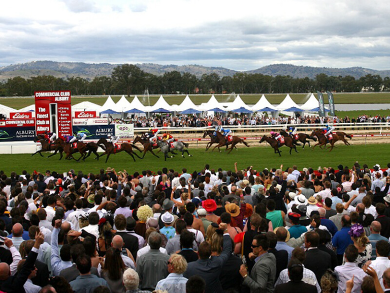 Sydney Autumn Racing Carnival (2026 Calendar & Dates)