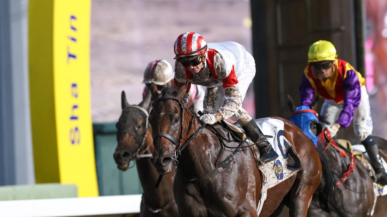 Zac Purton seals eighth Hong Kong jockeys' title