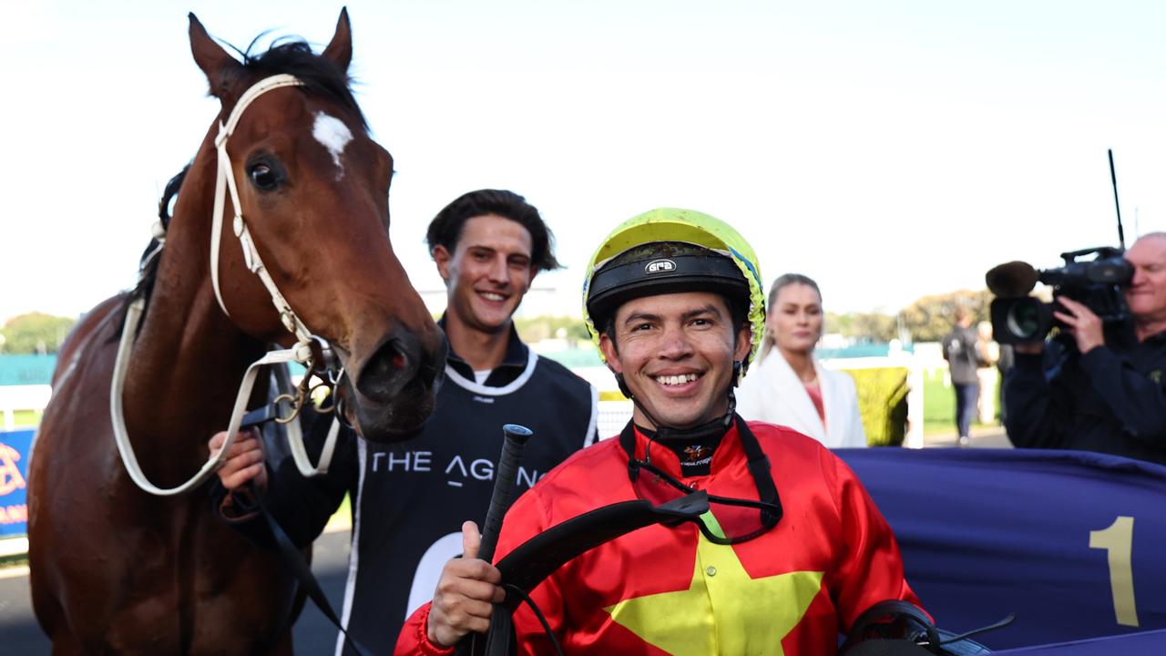 Van Der Hoven moves to Brisbane on a whim and a prayer - Racenet