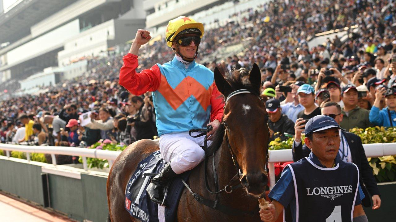 Horse of the Year Ka Ying Rising dazzles in preparation for return