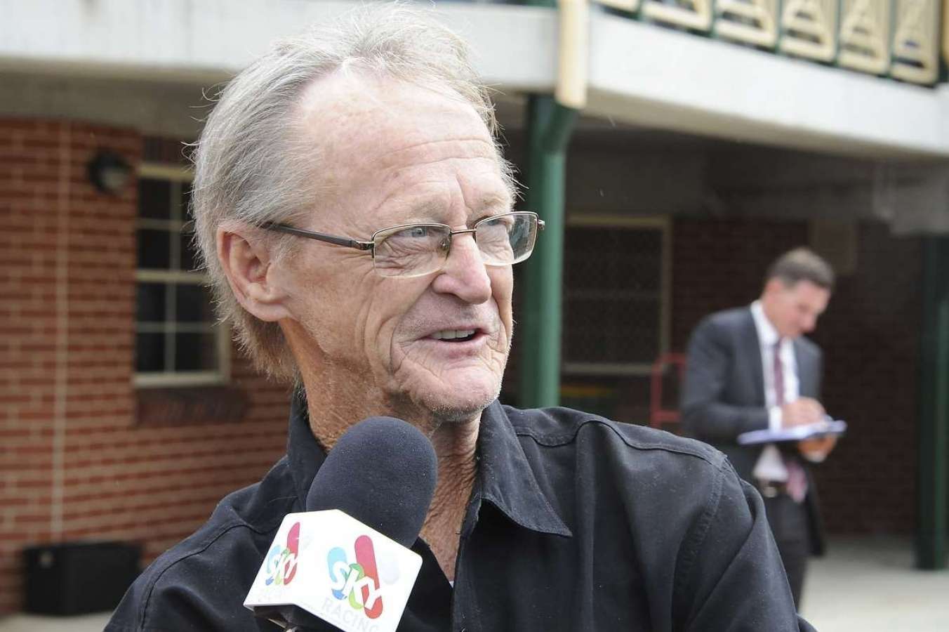 Race named for retiring trainer Bill Prain