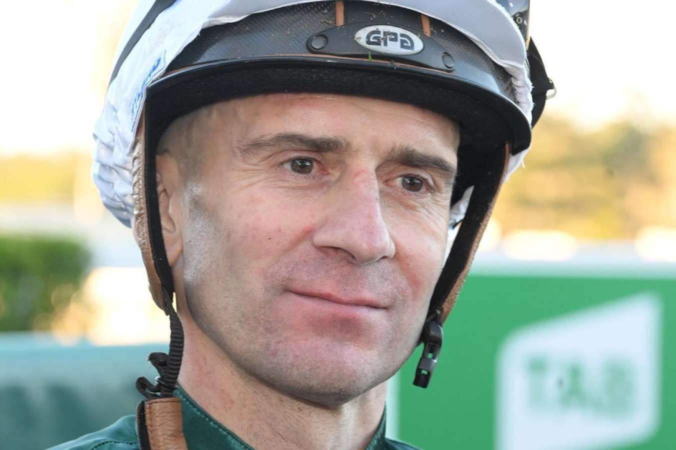 Vlad Duric escapes serious injury after horse falls on him at Sunshine ...