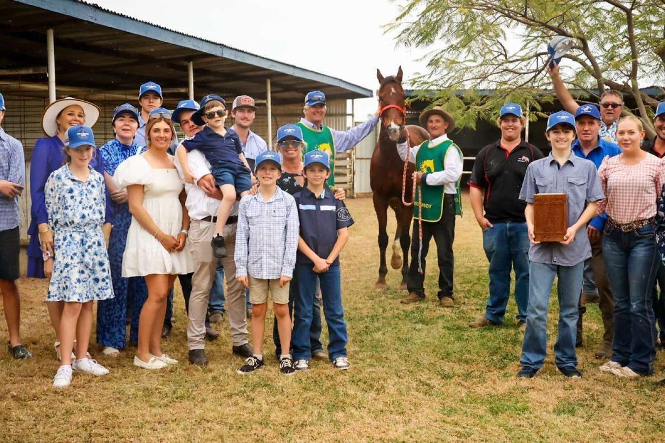 Fabs Cowboy retires following his final race appearance at Longreach on ...