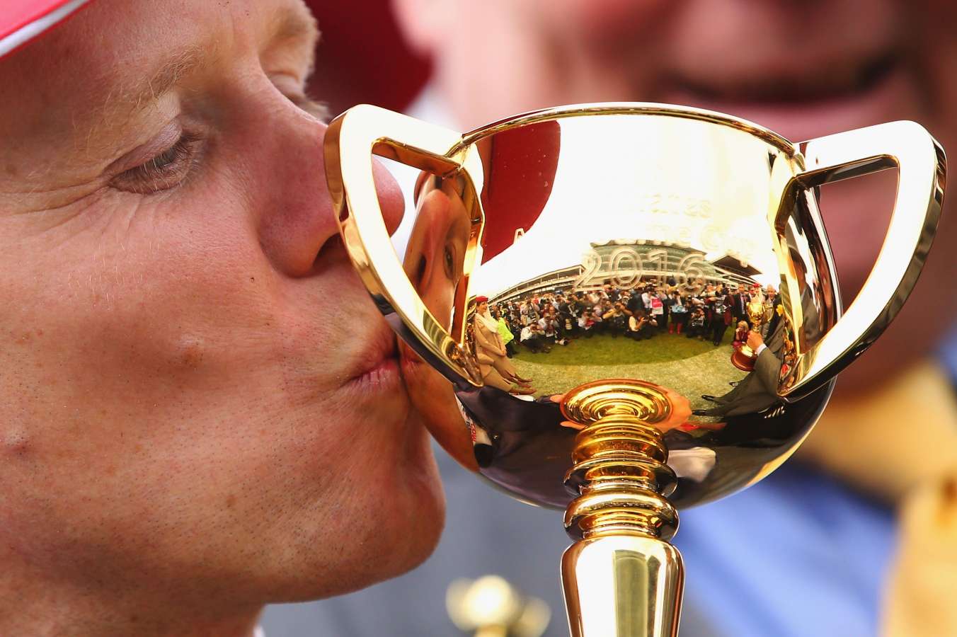 Racing Minister says the Melbourne Cup wont be moving from the first ...