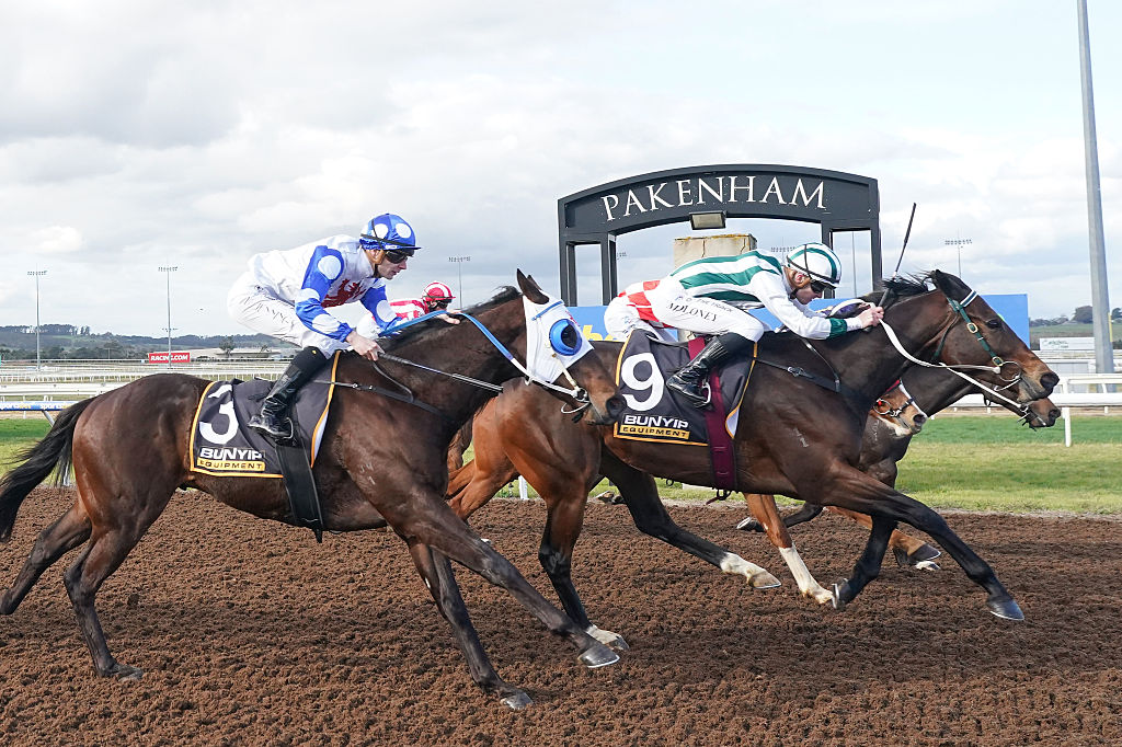 Brad Waters' best bets for Pakenham Synthetic: July 28, 2025