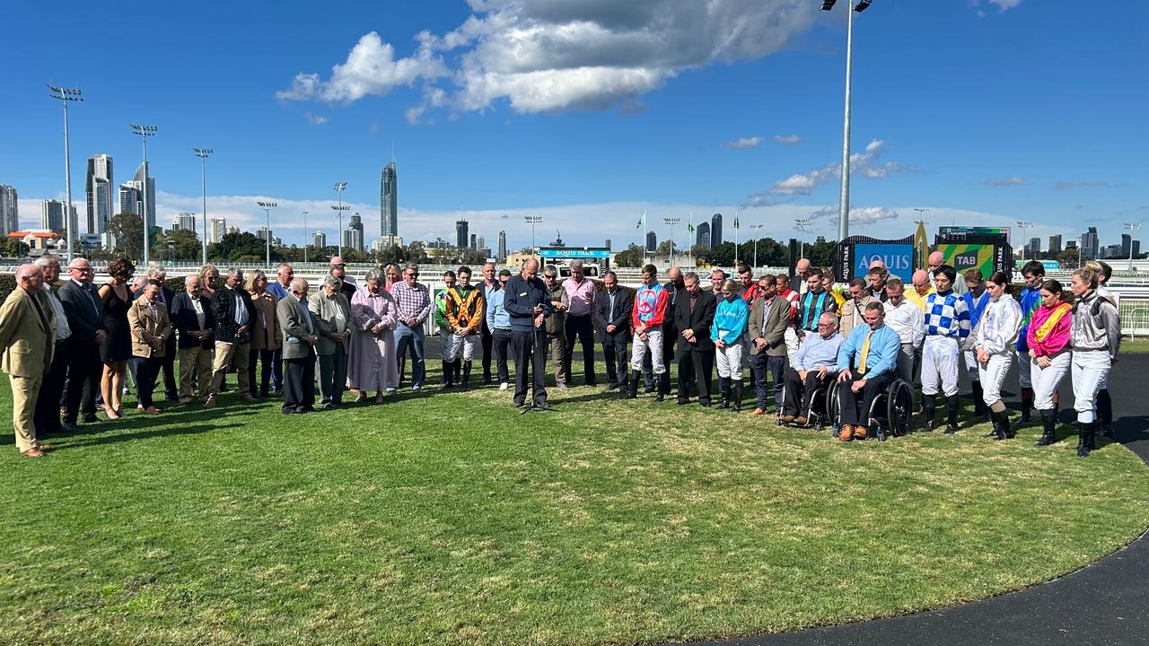 Around 80 retired jockeys gather for reunion on Gold Coast