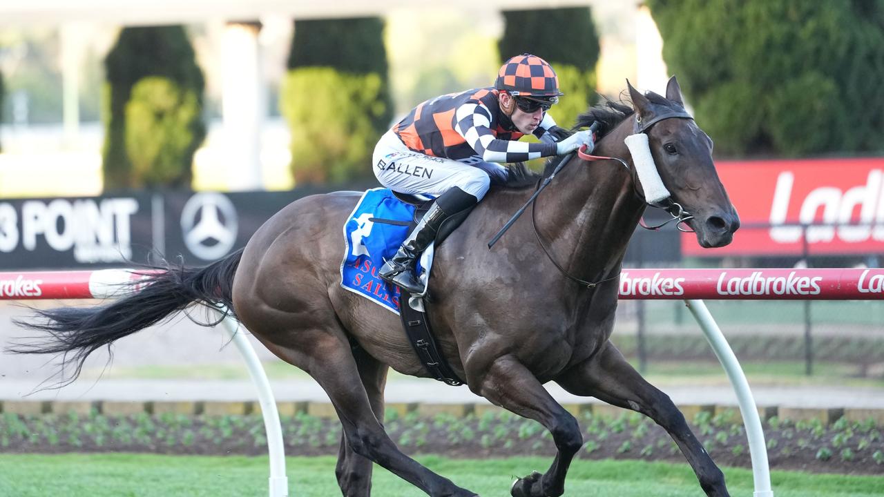 'Fragile' Baraqiel sparks emotional scenes with Moir triumph