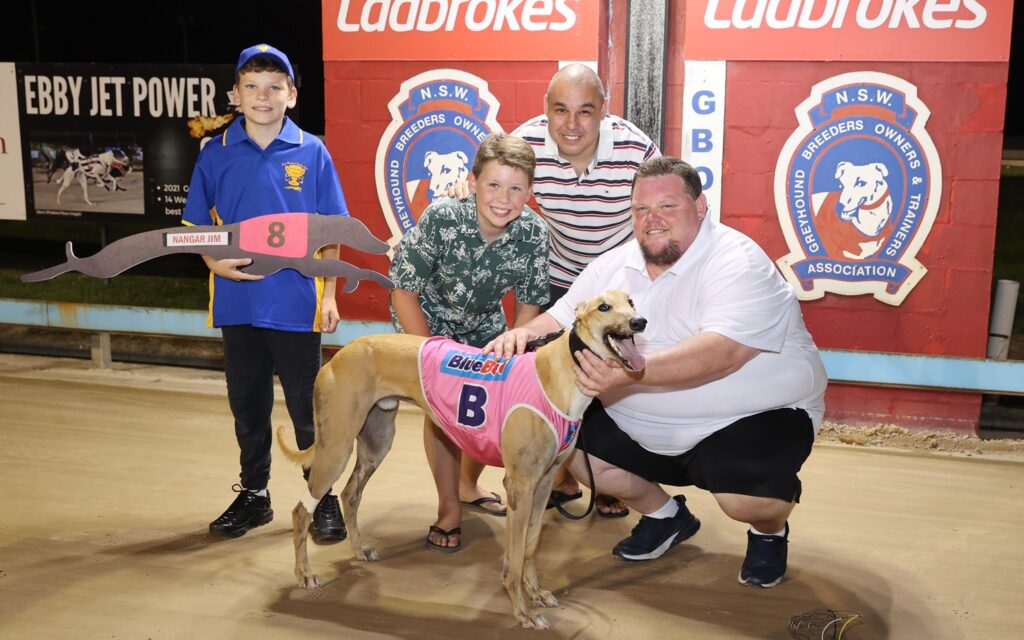 Spritely Sian Drawn To Order In Kempsey Cup - Greyhound Recorder