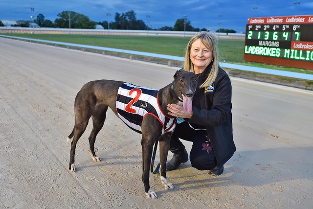 Industry Mourns Passing Of Deb Coleman - Greyhound Recorder