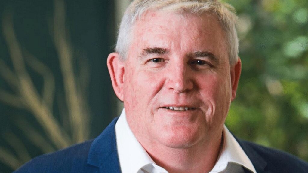 Minister Calls For Director, Commissioner Roles - Greyhound Recorder