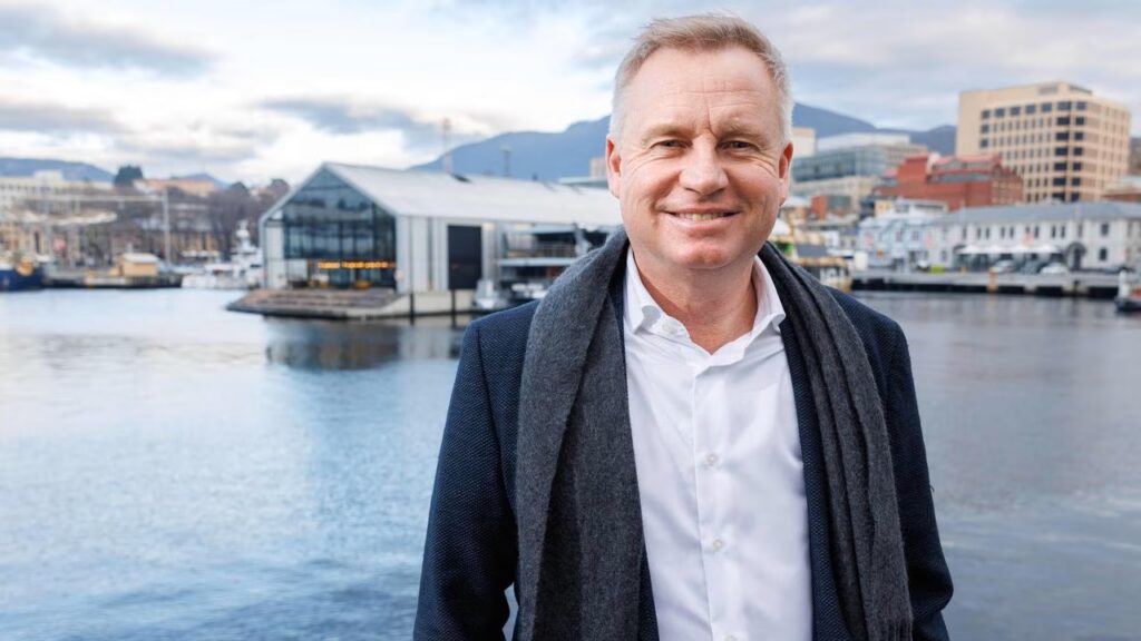 Participants 'Deserve Answers, Not An Ambush' - Greyhound Recorder