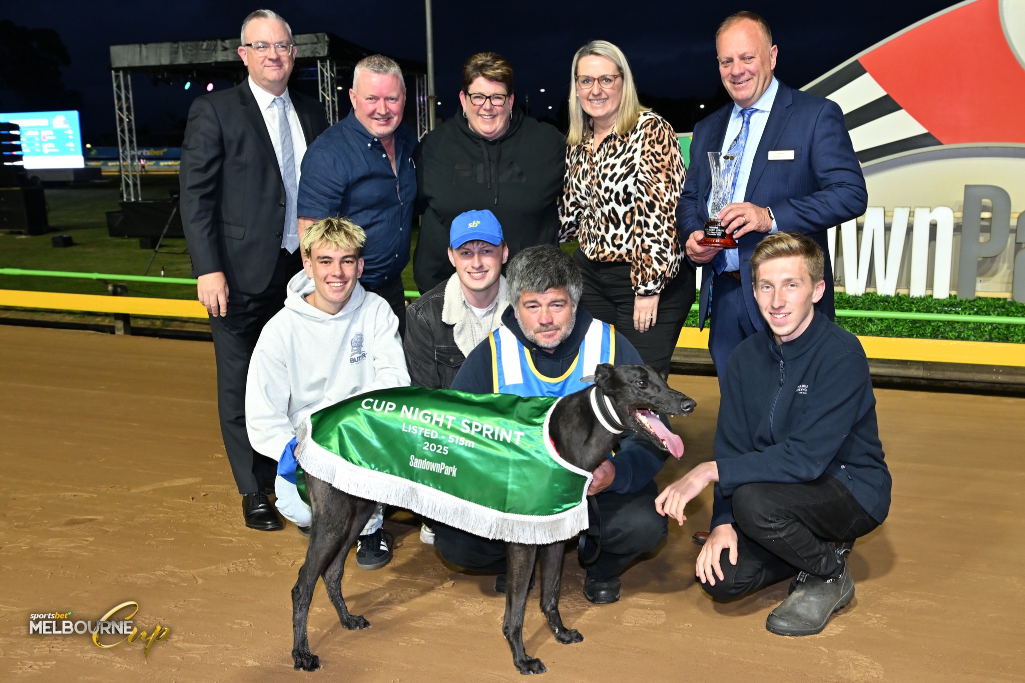 Paw Oswald Leads Delbridges' Wheeler Charge - Greyhound Recorder