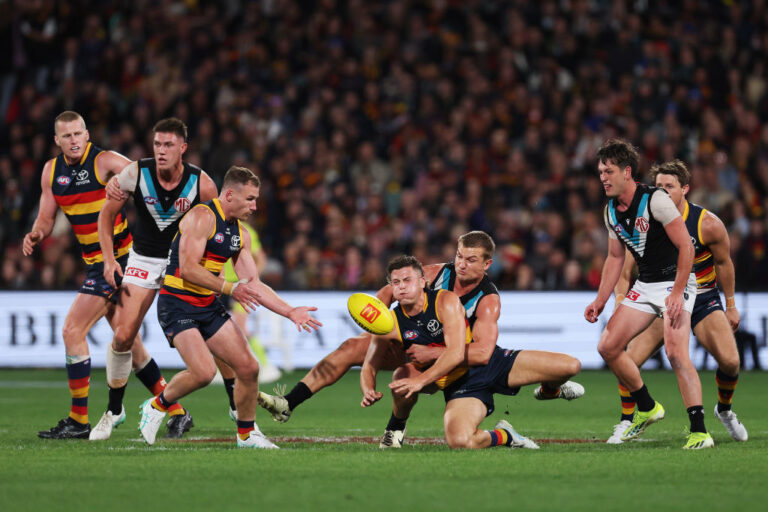 Port Adelaide vs Adelaide Prediction, Tips & Odds - AFL Round 23 - Odds